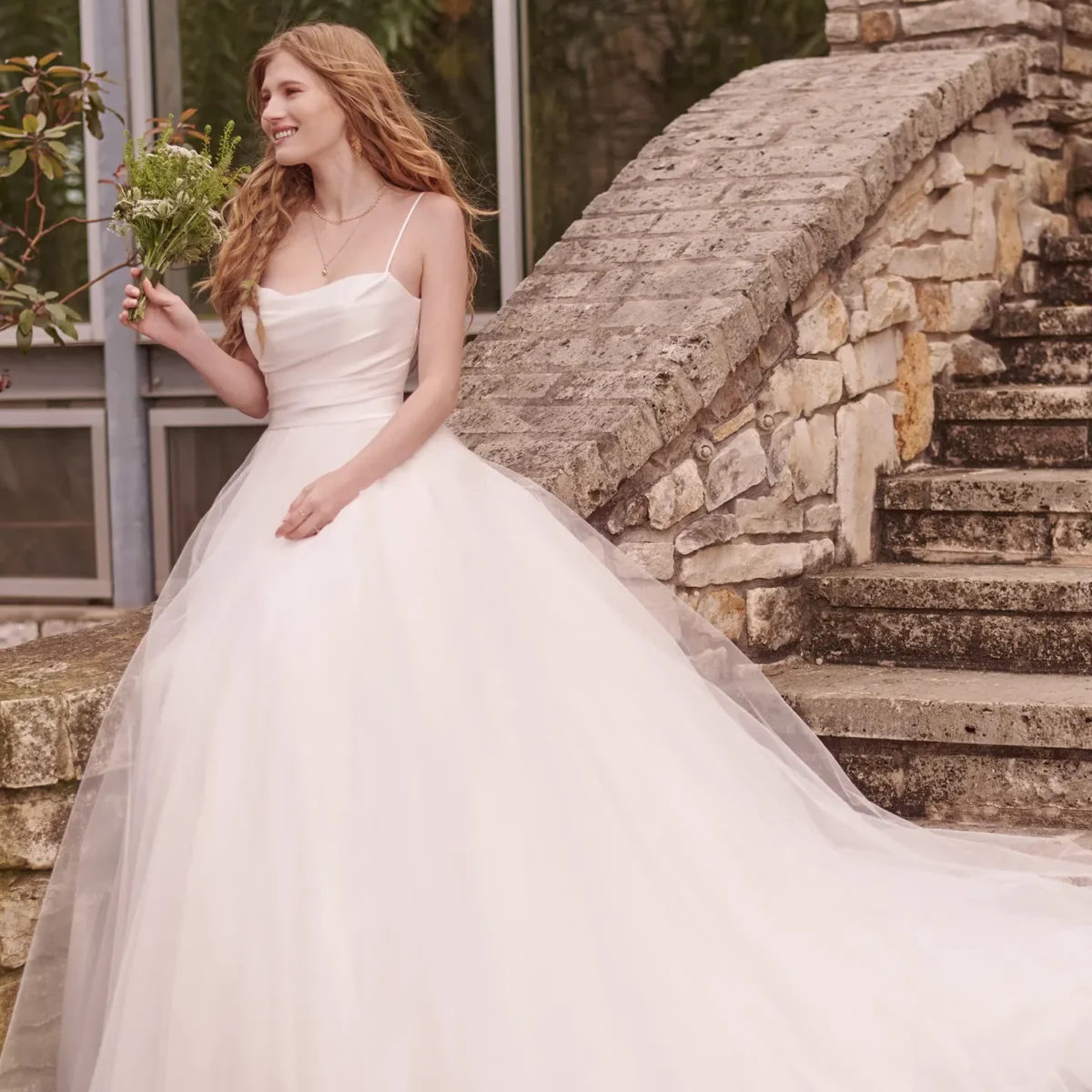 REBECCA INGRAM – Vivien Brautkleid | Lin-Riehl Das Hochzeitshaus